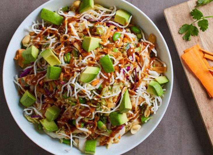 10 Incredibly Unhealthy Salads You Shouldn’t Eat at Your Favorite Chain ...